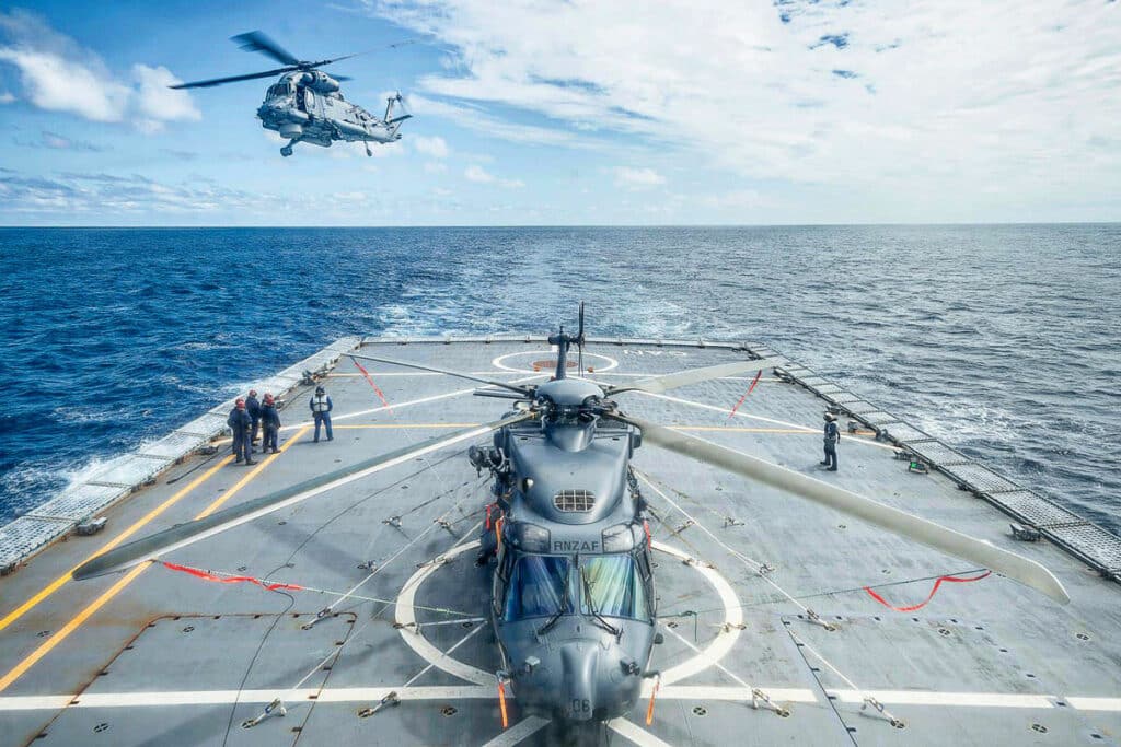 Operation Helo — National Museum of the Royal New Zealand Navy