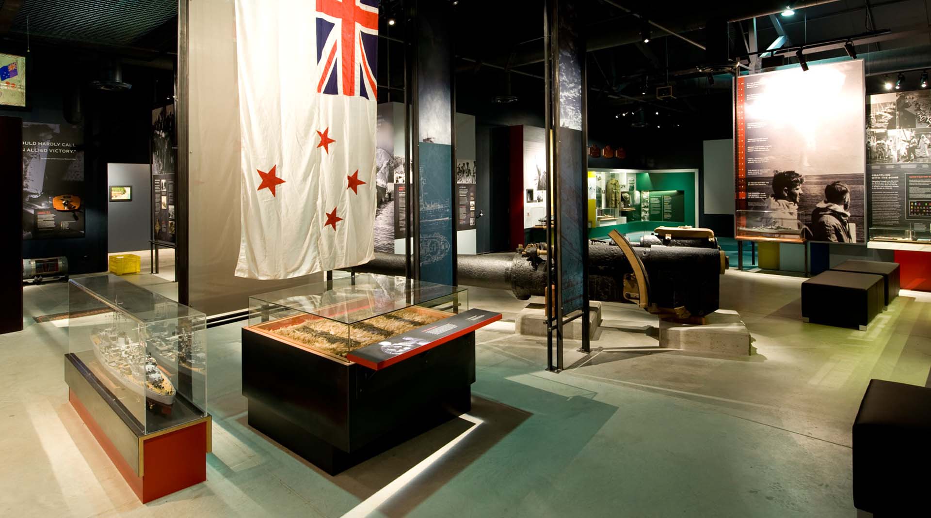 Visit - Torpedo Bay Navy Museum
