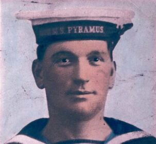 Royal Naval Reserves — National Museum of the Royal New Zealand Navy