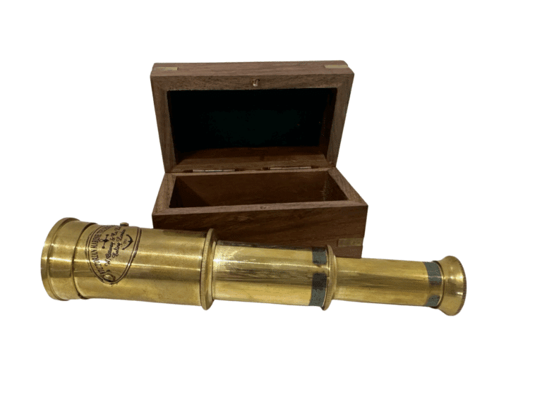 6" Telescope — National Museum of the Royal New Zealand Navy